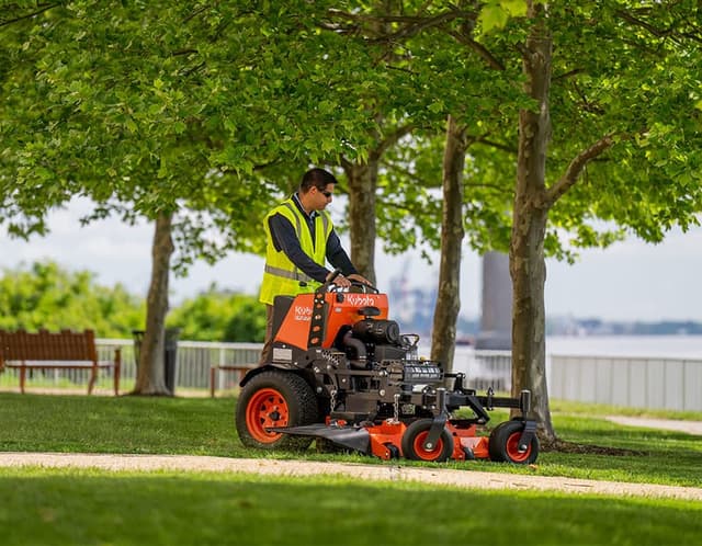 Mowers - Kubota USA | Kubota USA
